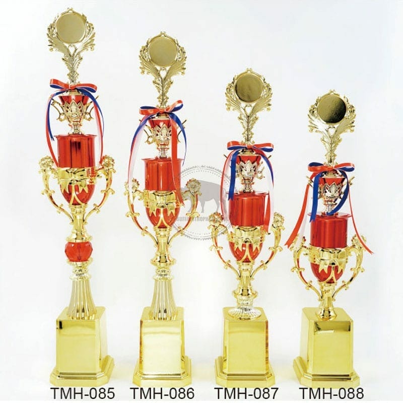 Empty Trophies | Single-Post Plum Blossom Trophies 085 | Buffalo Trophaea